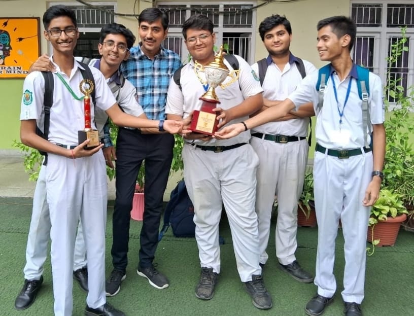 1st RUNNERS UP in the TECHNOFAIR INTERSCHOOL FEST – Delhi Public School ...